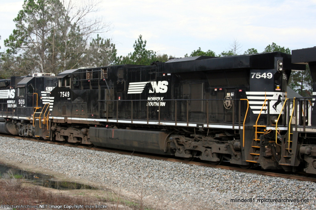 NS 7549